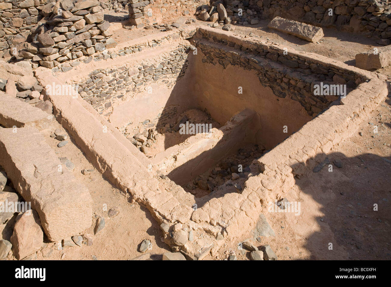 Cistern at Roman Fort of the quarries at Umm Balad (ancient Domitaine ...