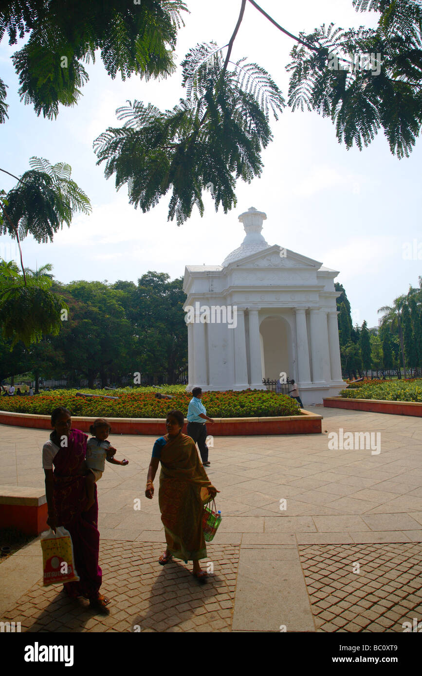 Pondicherry bharathi park hi-res stock photography and images - Alamy