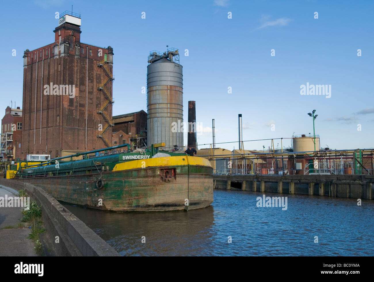 Looking upstream on the River Hull, to the old 'Isis' building, a ...