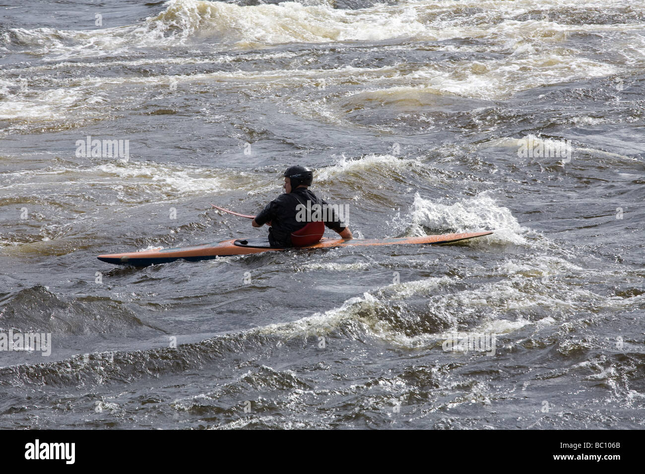 Whitewater canoeing hi-res stock photography and images - Alamy