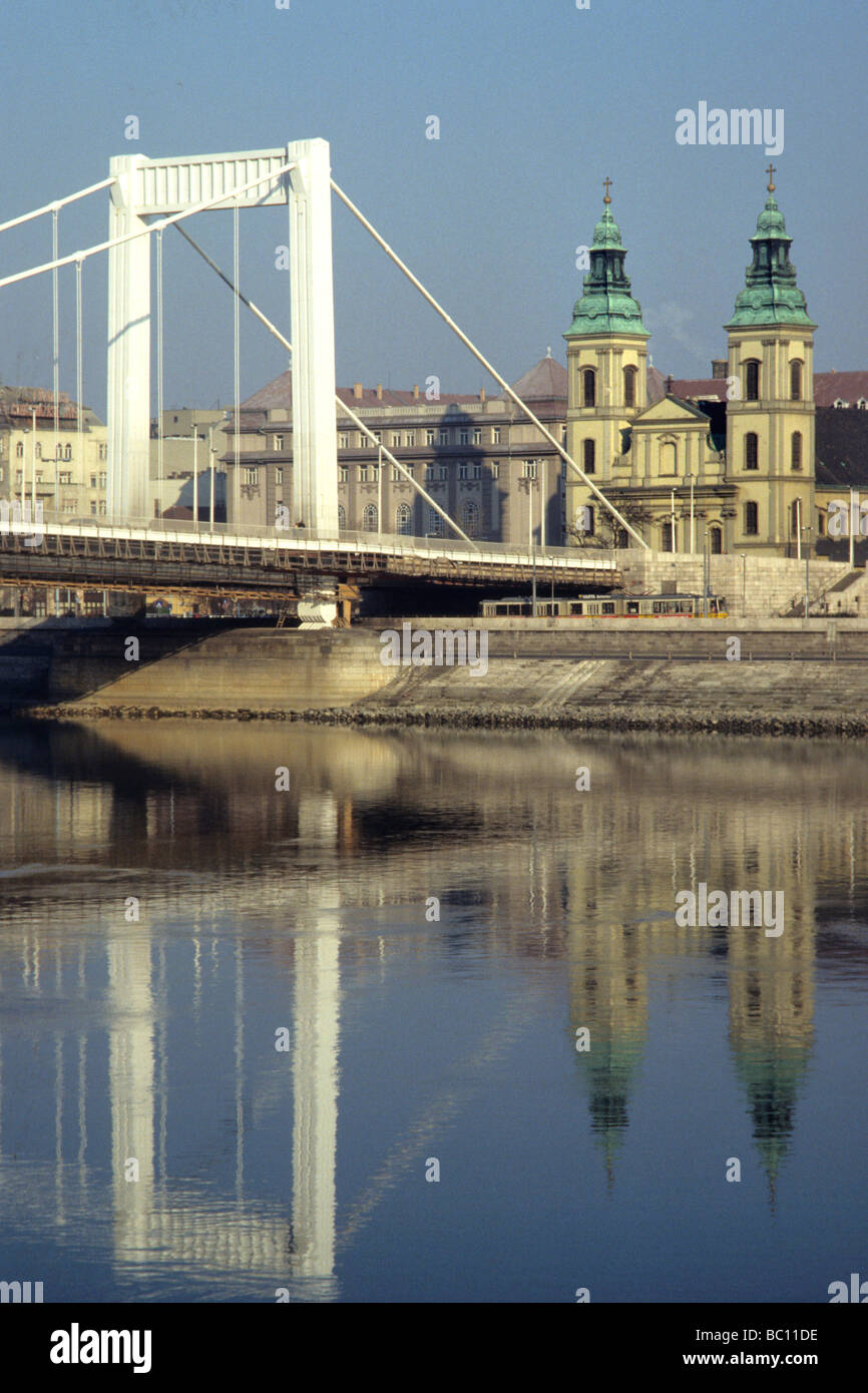 budapest The Elizabeth Bridge Stock Photo - Alamy