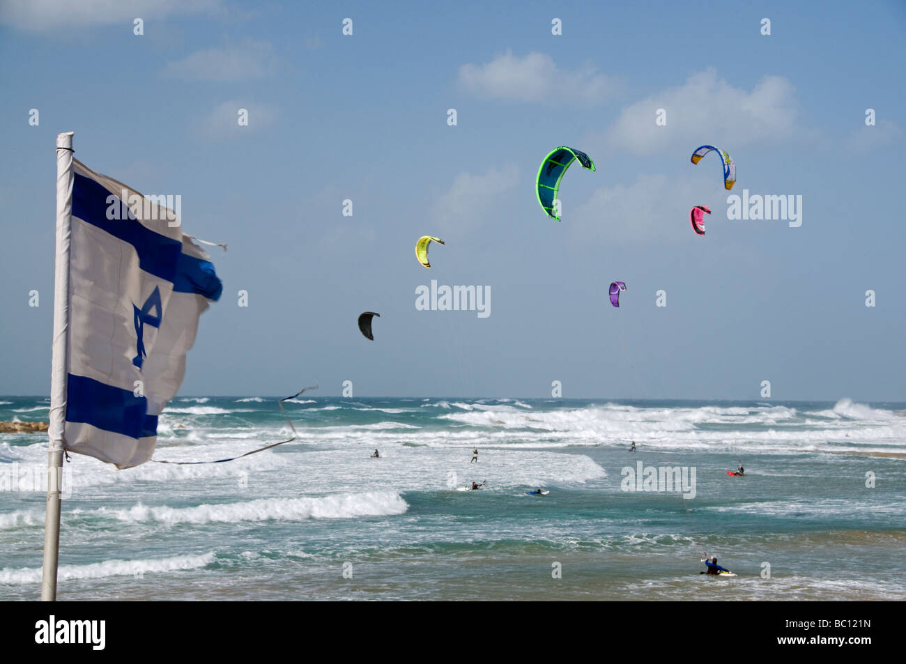 Kite surfing in Tel Aviv Beach Israel Stock Photo - Alamy