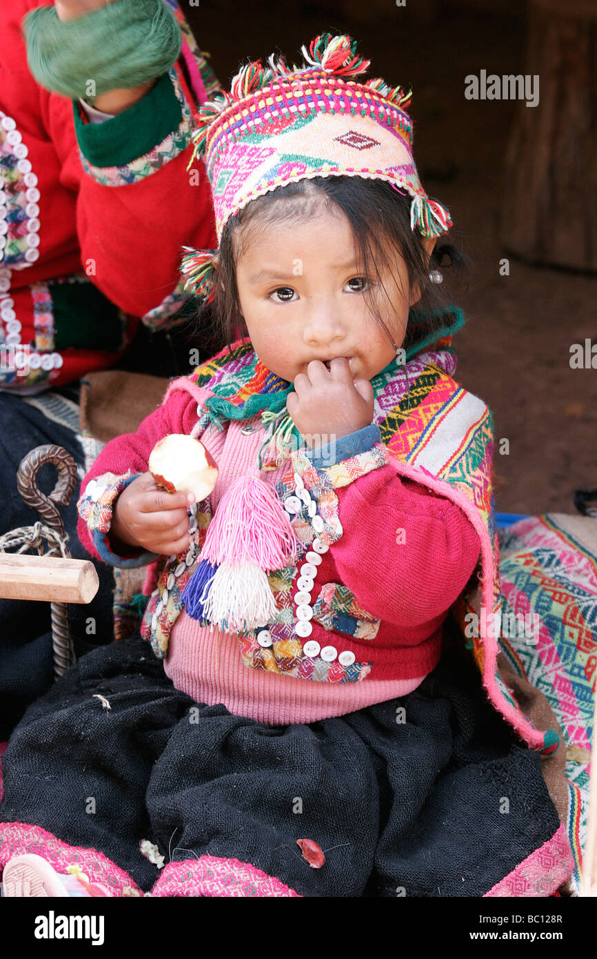 Quechua Child in Cusco Peru Stock Photo - Alamy