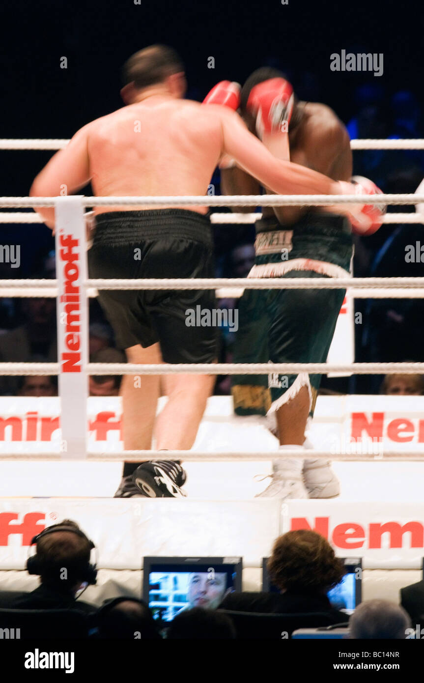 Boxing ko hi-res stock photography and images - Alamy