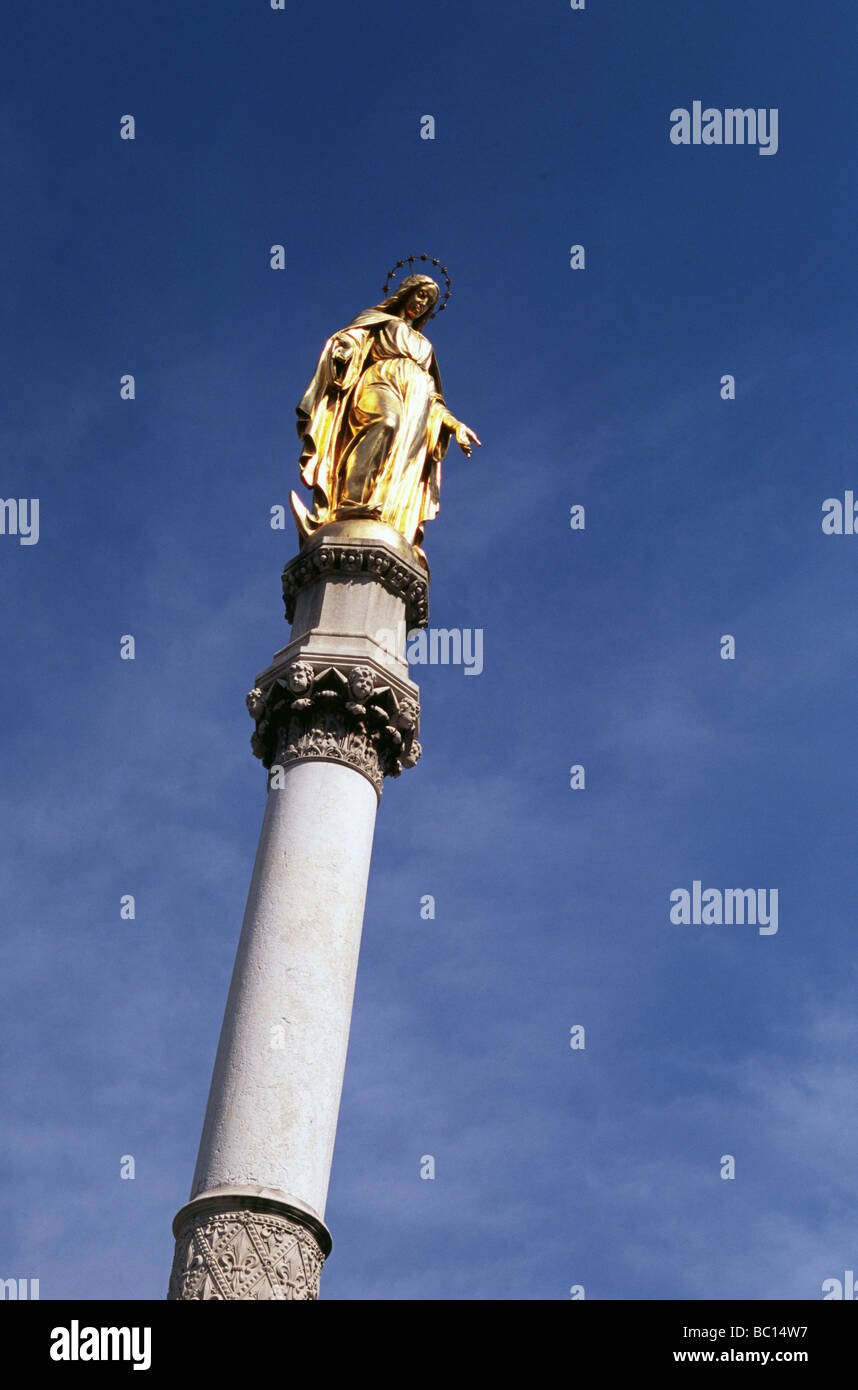 Zagreb symbol hi-res stock photography and images - Alamy