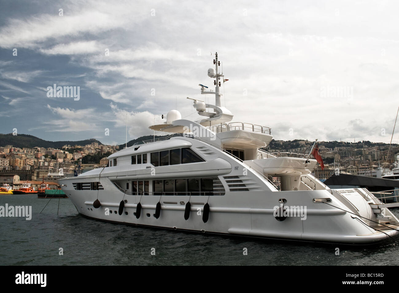 Portal boat hi-res stock photography and images - Alamy