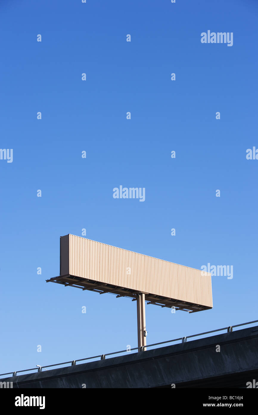 Empty road sign hi-res stock photography and images - Alamy