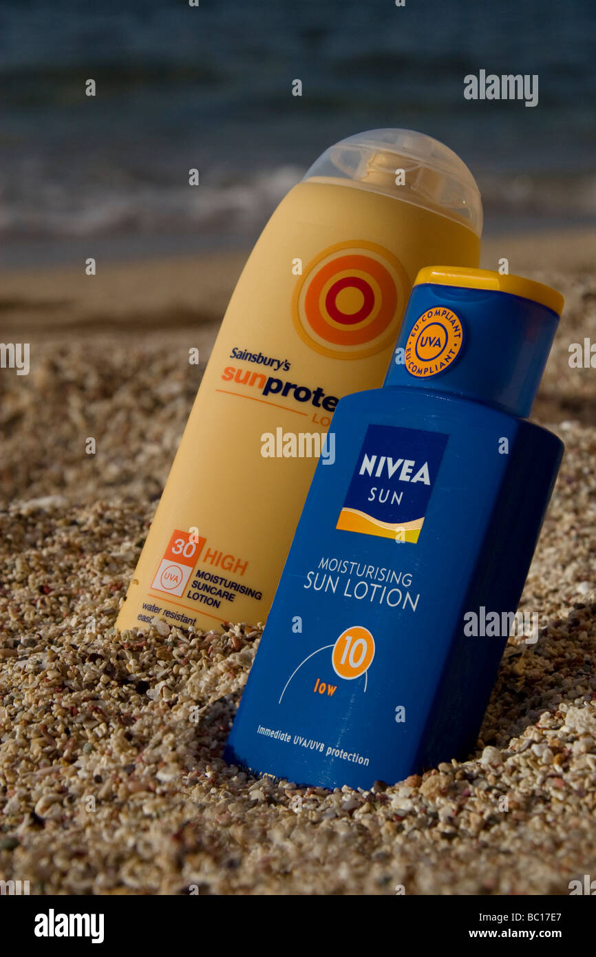 Nivea suncream hi-res stock photography and images - Alamy
