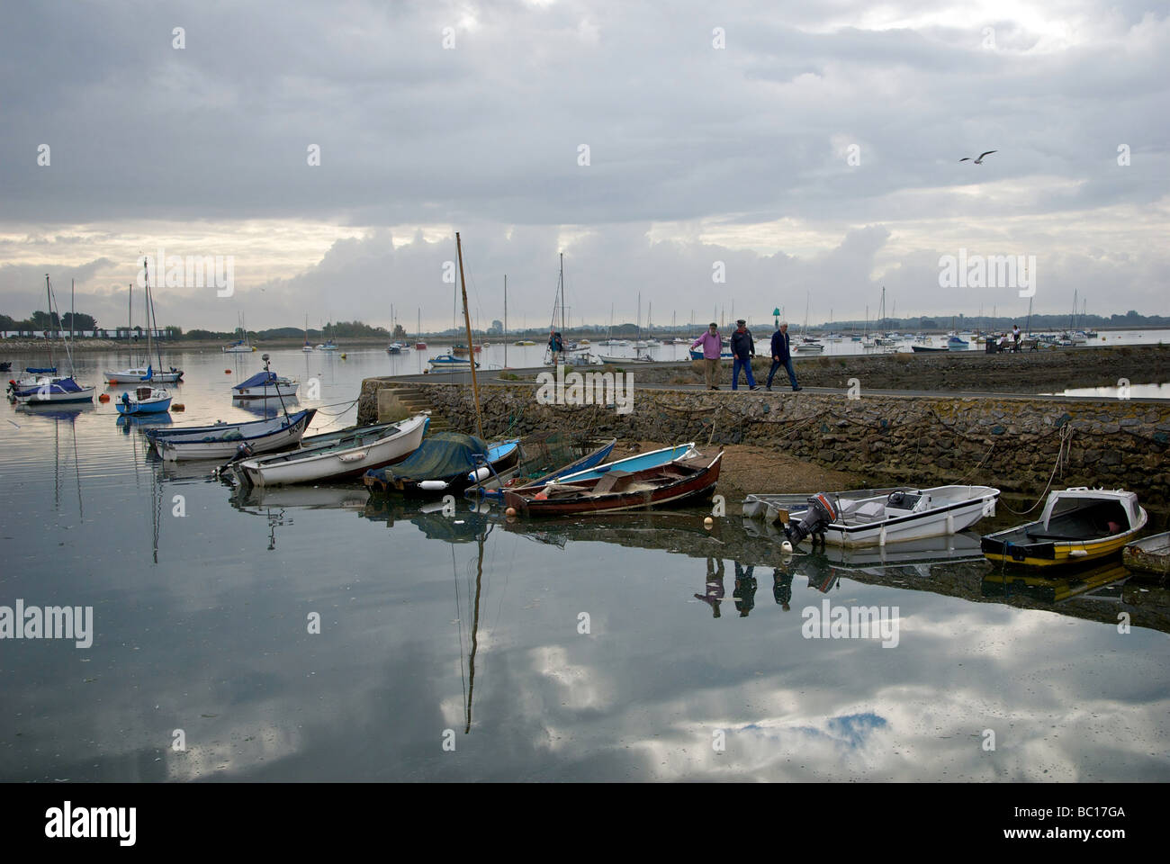 Emsworth quay hi-res stock photography and images - Alamy