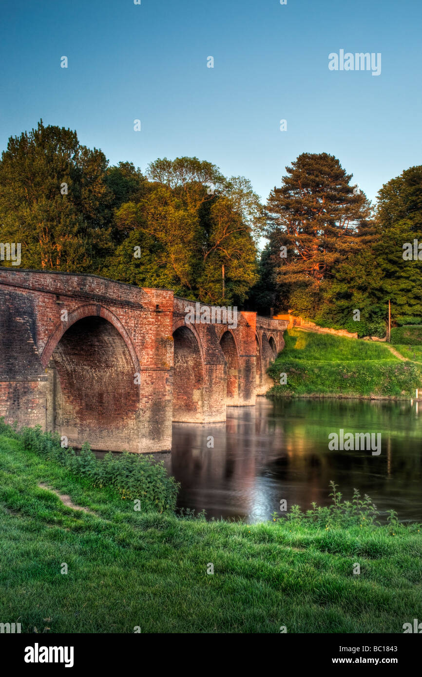 Hay bridge hi-res stock photography and images - Alamy