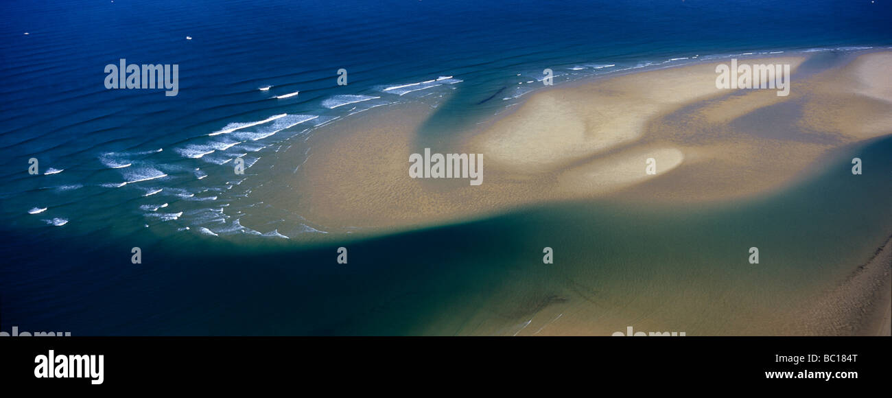 France, Gironde, Bassin d'Arcachon, Plage Oceane and lagoon (aerial ...
