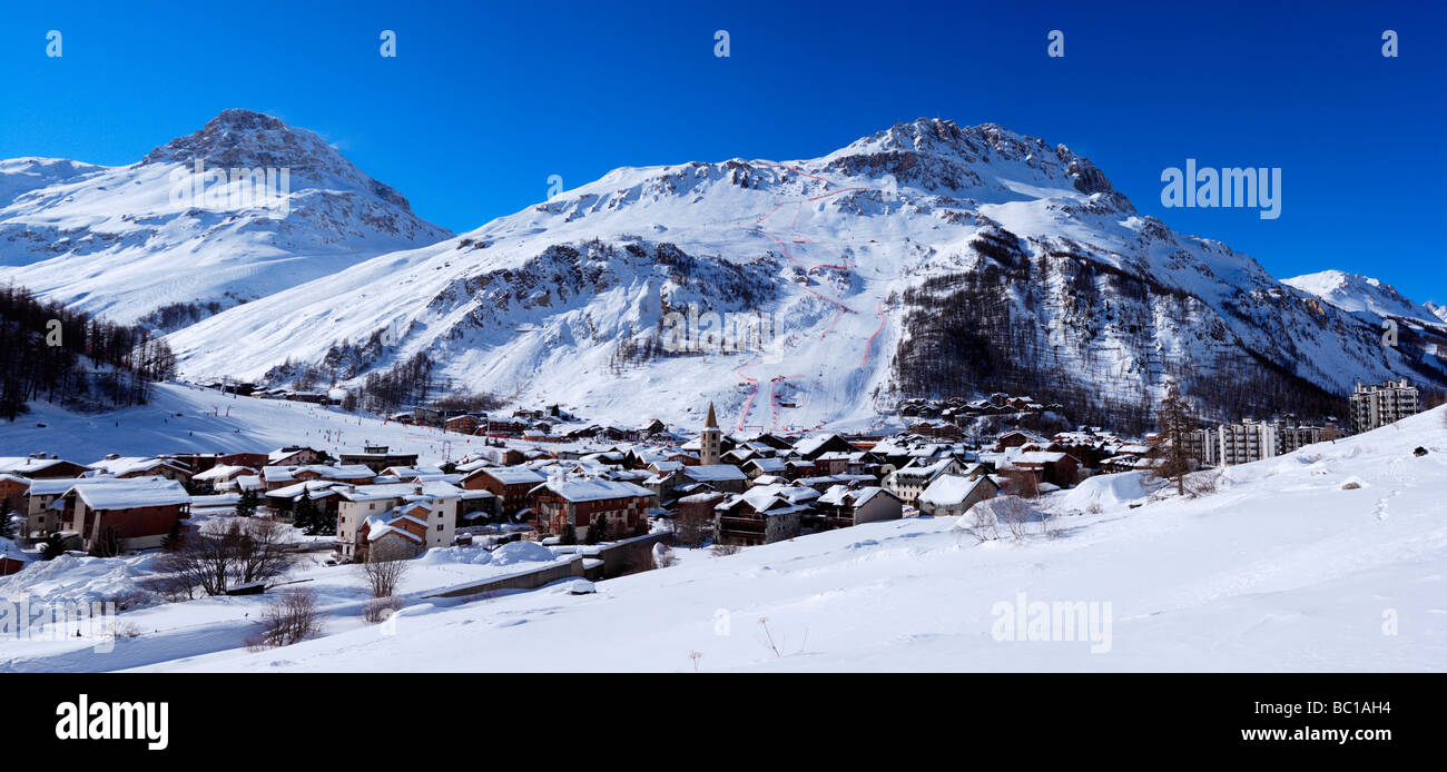 Trace a hi-res stock photography and images - Alamy