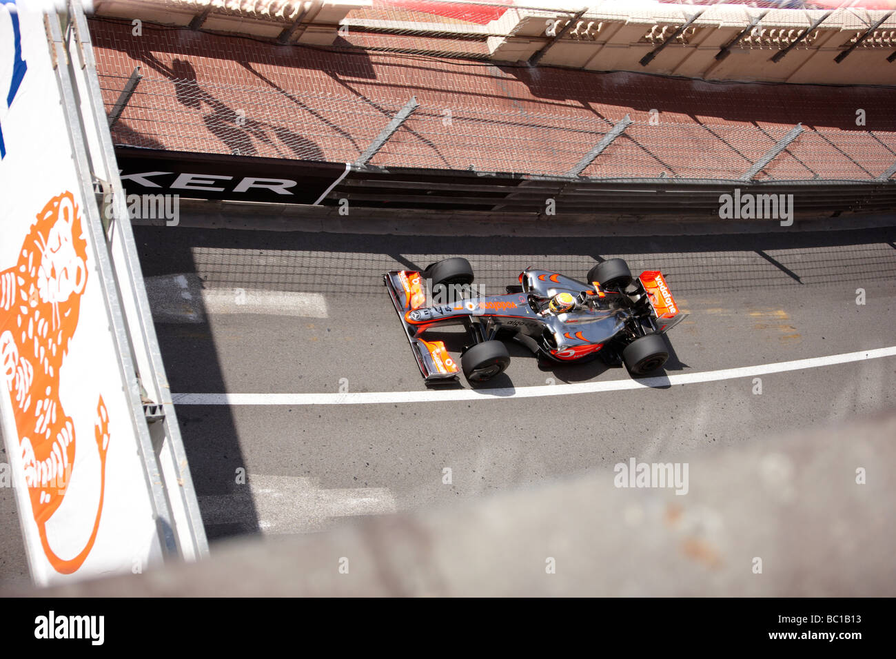 Formula 1 car top view hi-res stock photography and images - Alamy