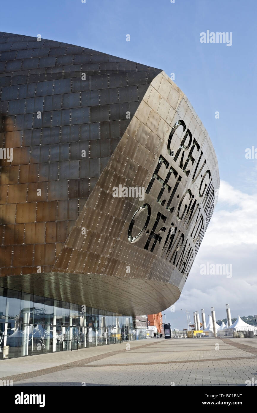 Cardiff bay opera house hi-res stock photography and images - Alamy