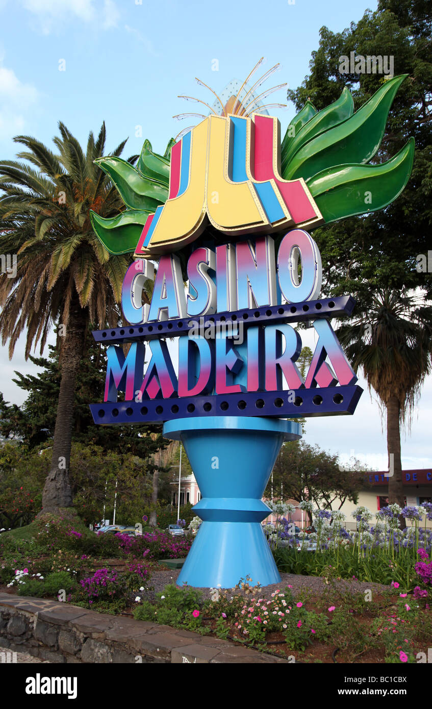 Gaudy signage hi-res stock photography and images - Alamy