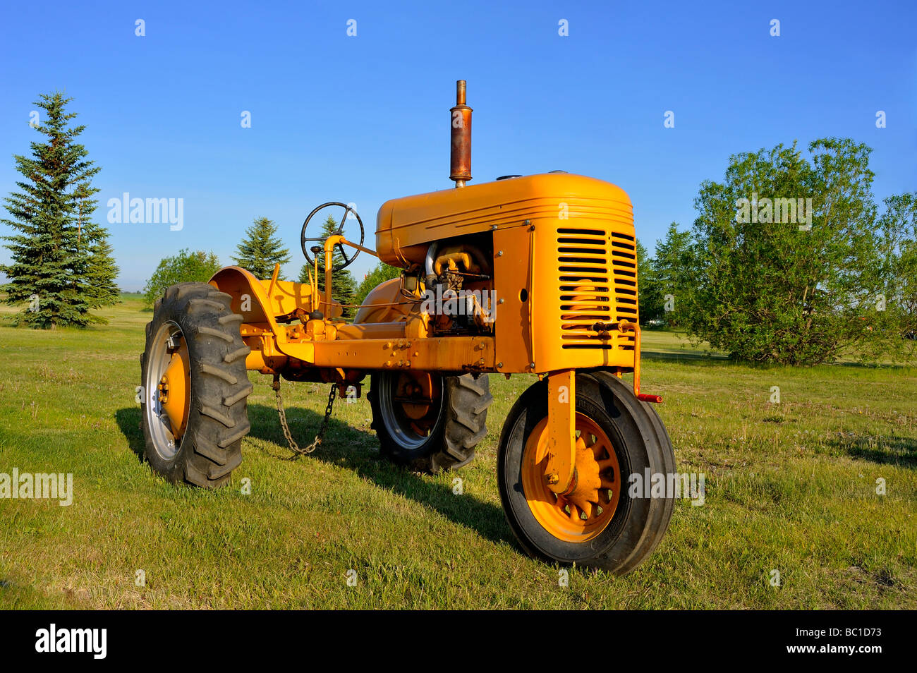 General farm tractor 09495 Stock Photo - Alamy