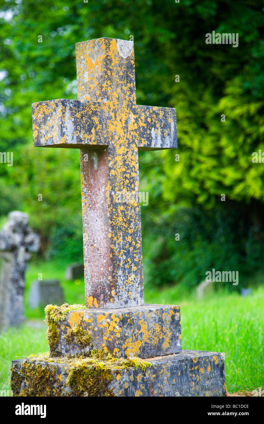Graveyard at St Michaels Parish Church Chagford Devon England Stock ...