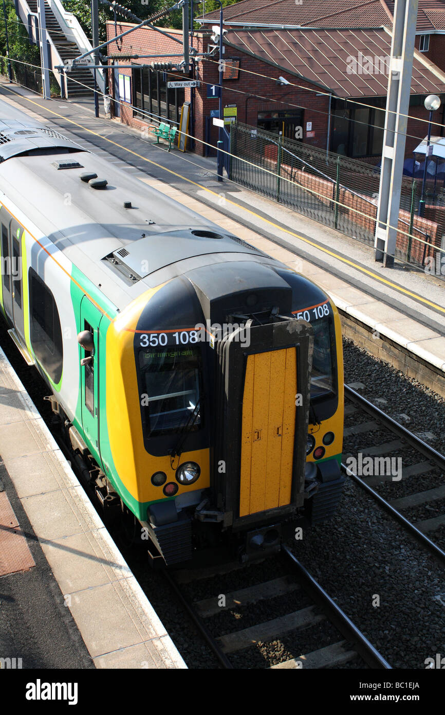 British Rail Class 350 High Resolution Stock Photography and Images - Alamy