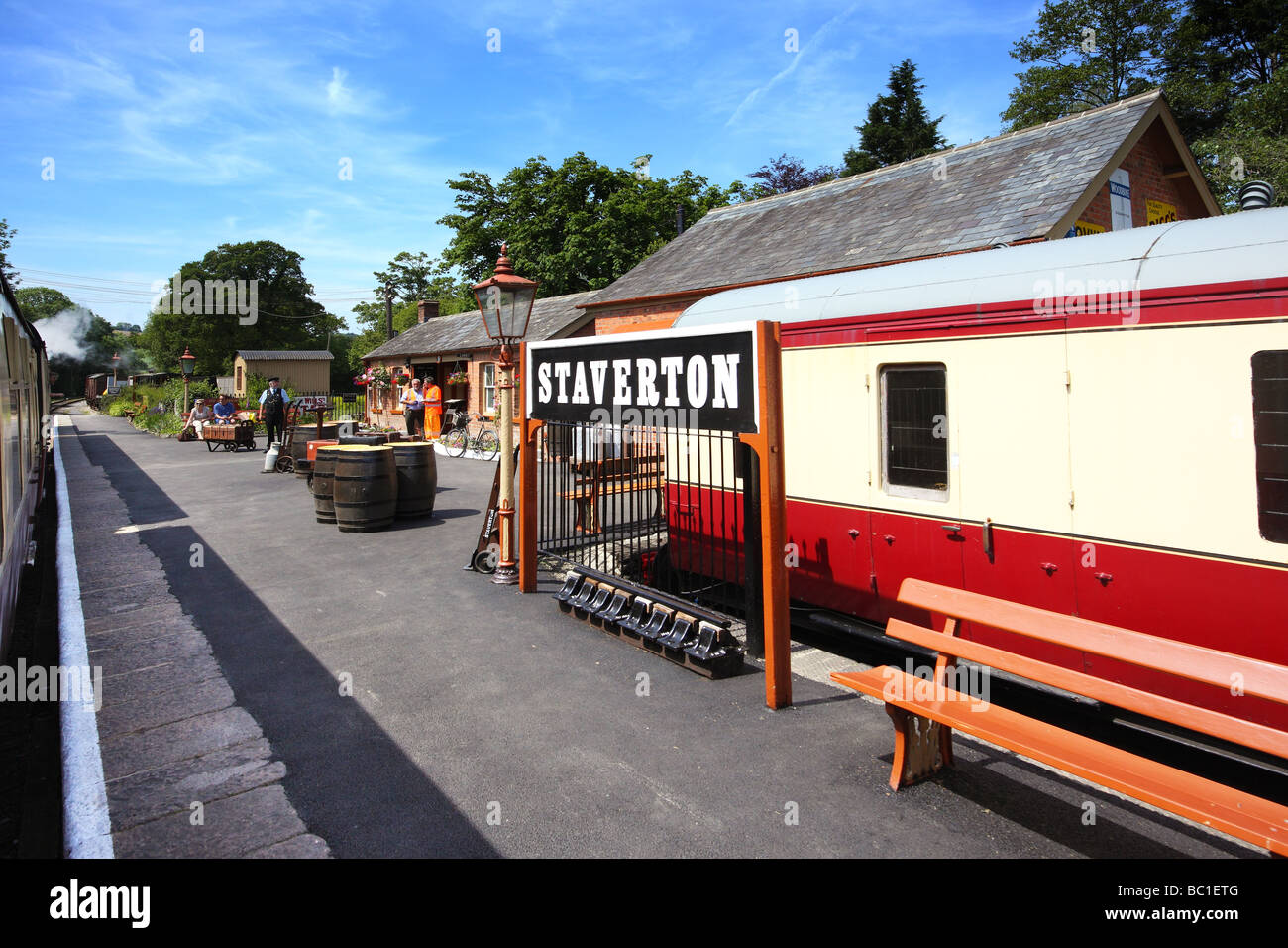 Devon railway posters hi-res stock photography and images - Alamy