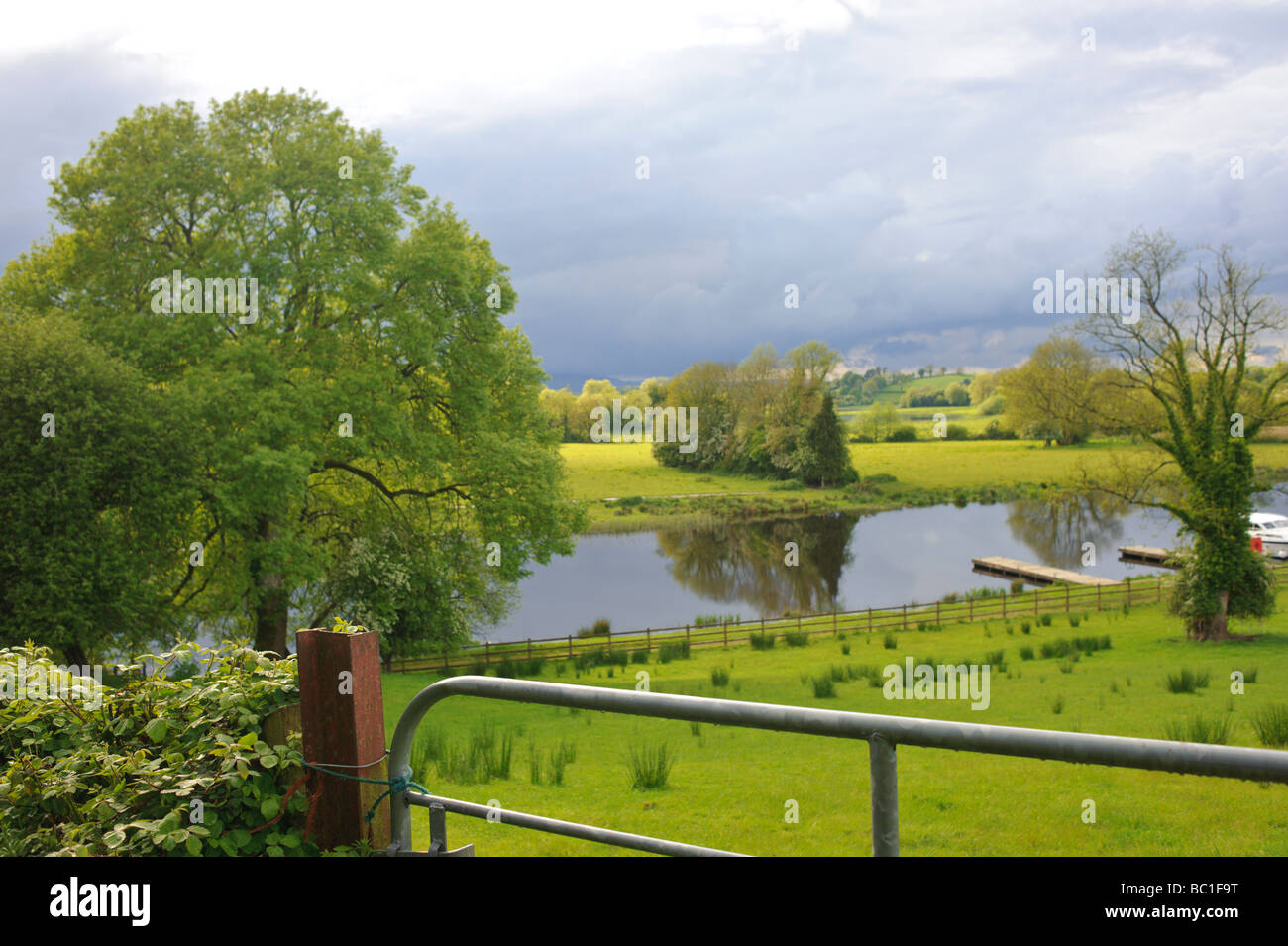 upper lough erne river erne county fermanagh enniskillen Stock Photo ...