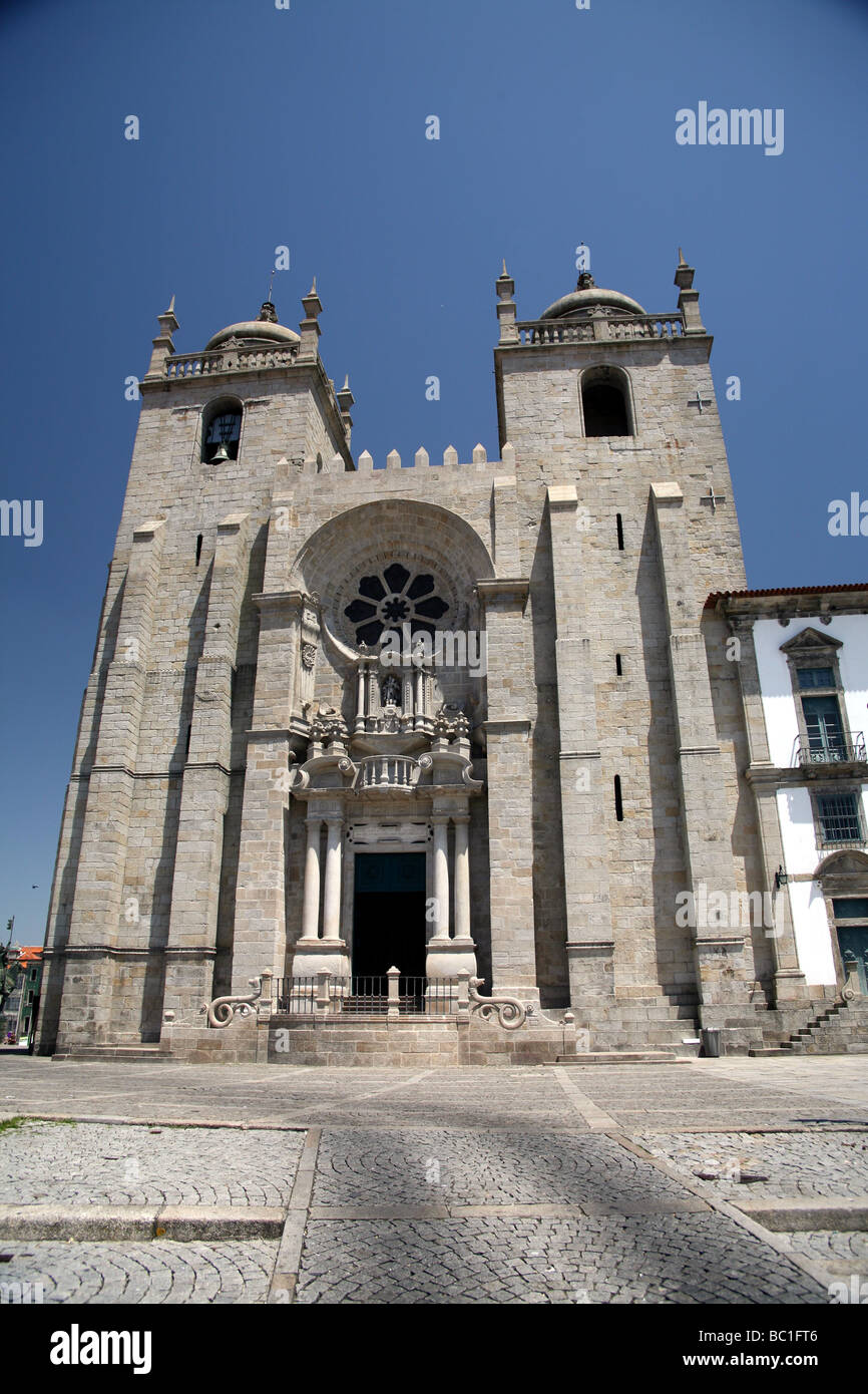 The Sé Cathedral Porto Stock Photo - Alamy