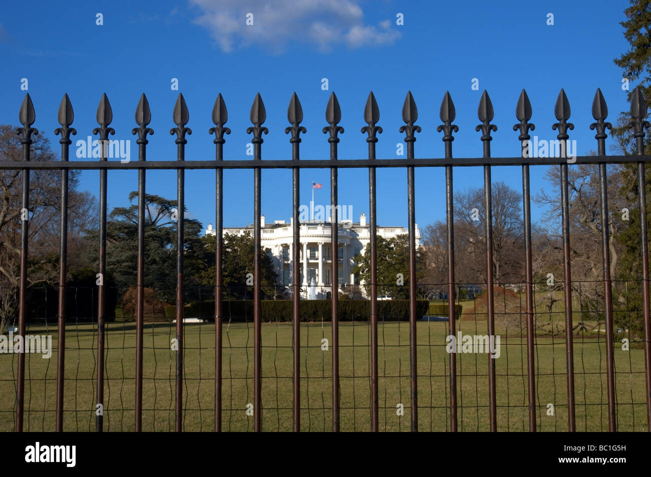 The White House, home of the president of the United States Stock Photo ...