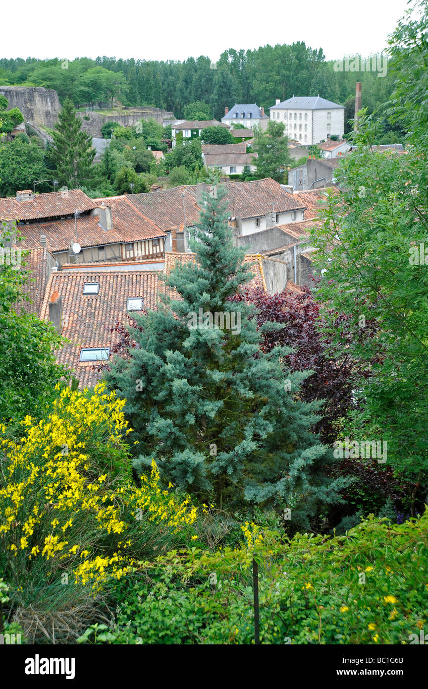 Medieval town of Parthenay, Deux-Sevres, France Stock Photo - Alamy
