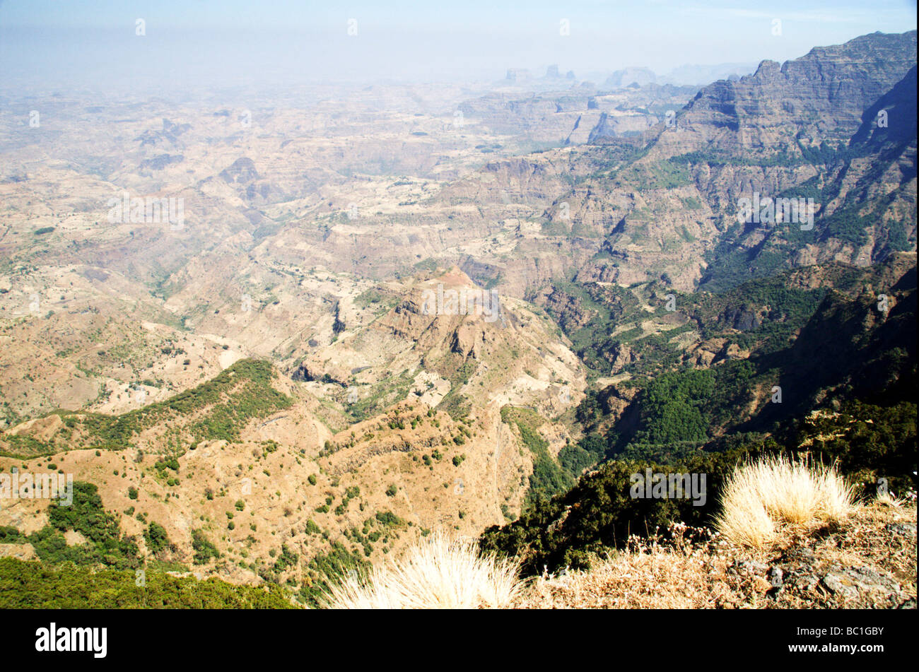 Ethiopian mountains hi-res stock photography and images - Alamy