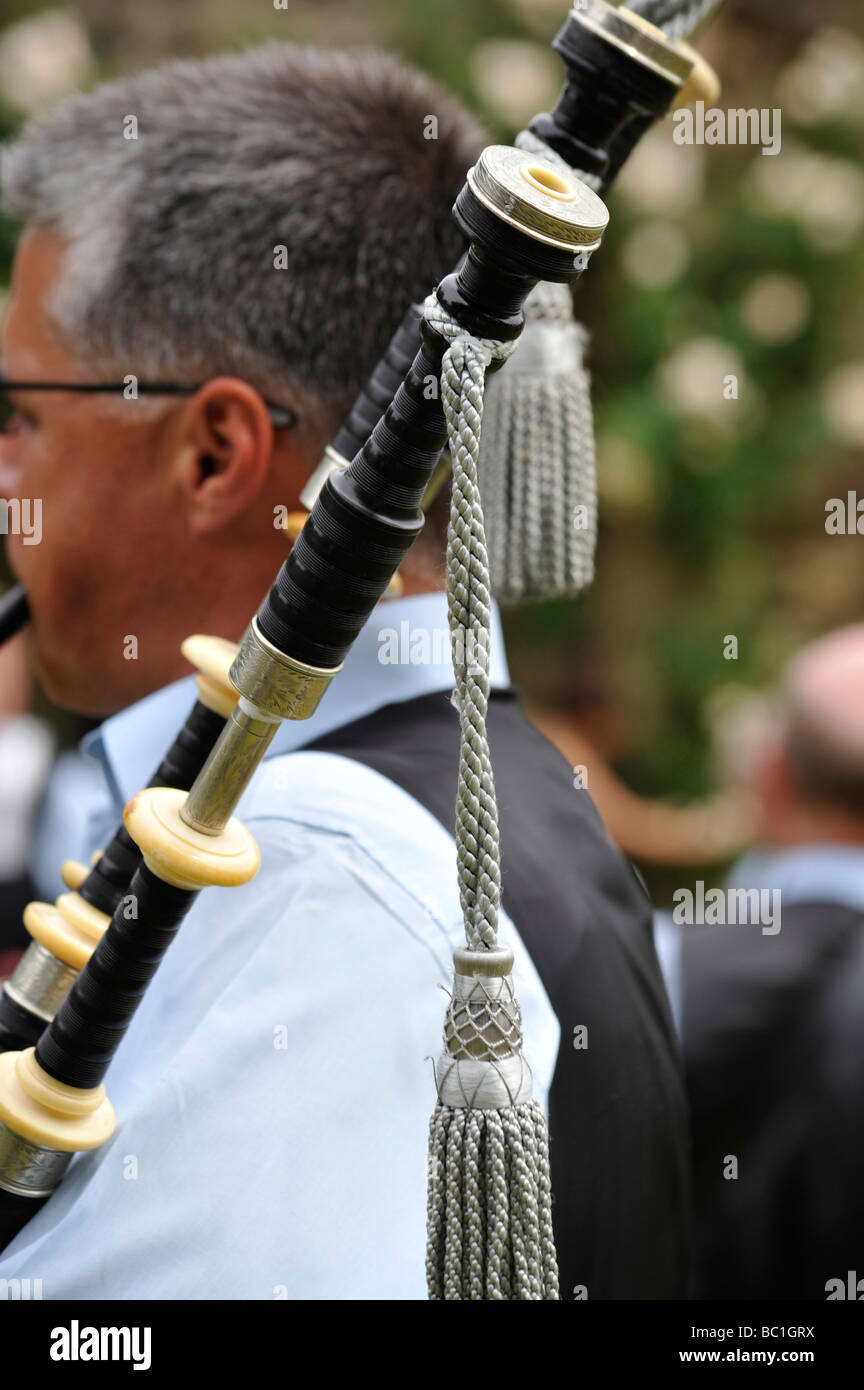 Scottish wind instrument hi-res stock photography and images - Alamy