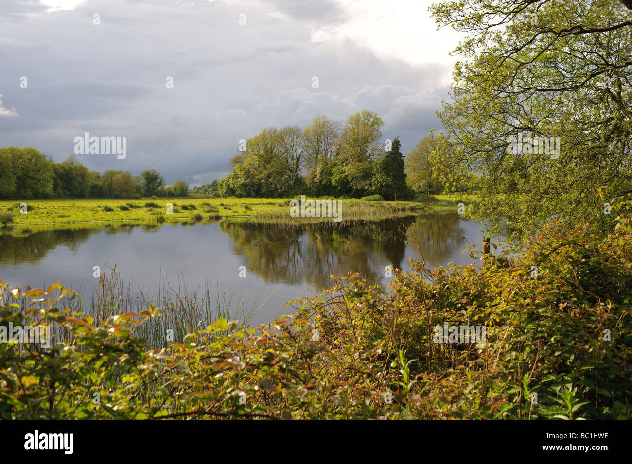 upper lough erne river erne county fermanagh enniskillen Stock Photo ...