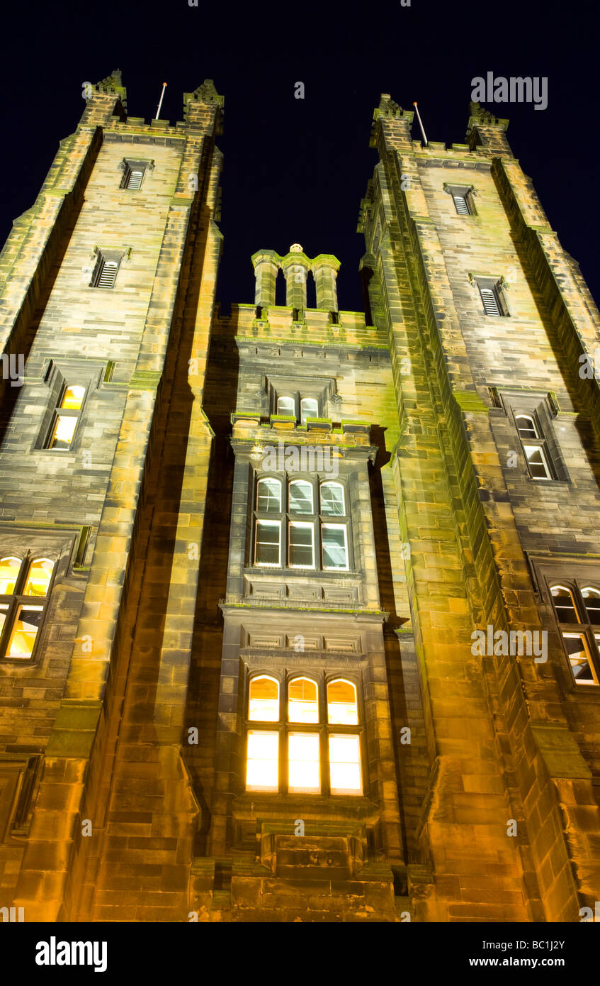 Edinburgh castle old town hi-res stock photography and images - Alamy