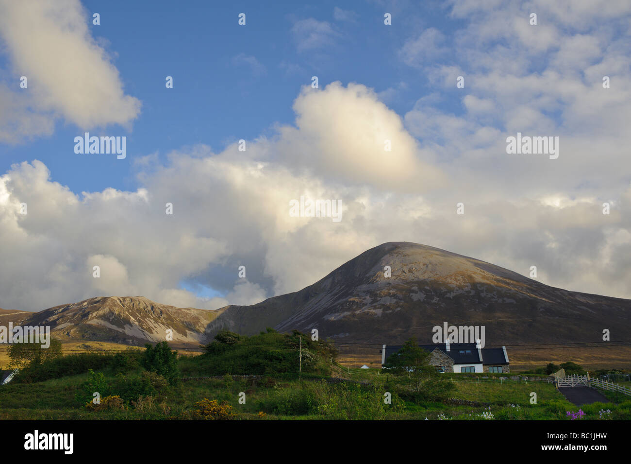 Croagh Patrick on Clew Bay in County Mayo Stock Photo - Alamy