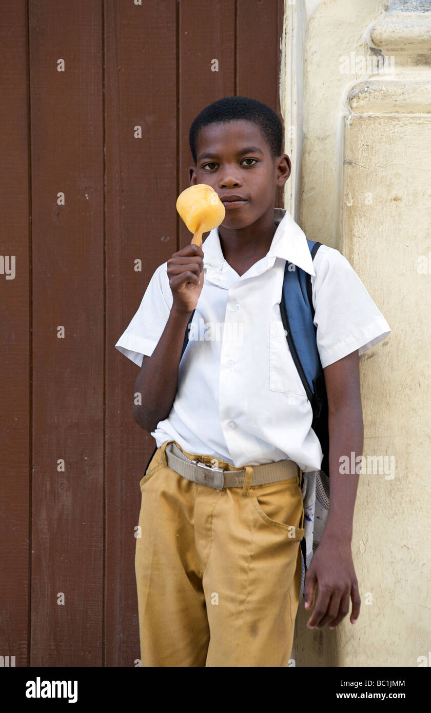 Cuban boy hi-res stock photography and images - Alamy