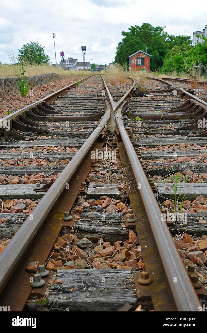 Disused railway lines hi-res stock photography and images - Alamy