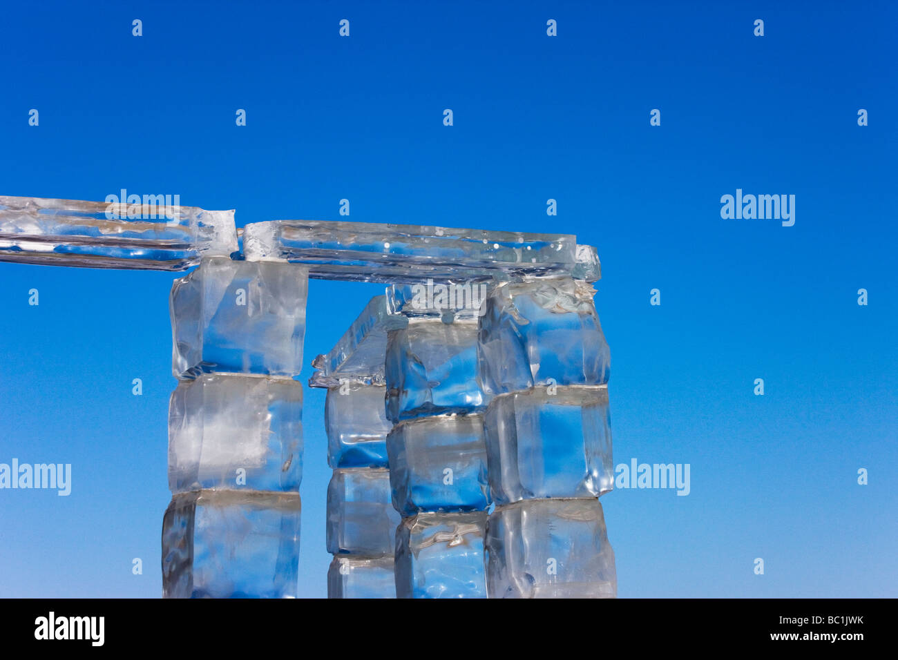 Asian ice sculpture hi-res stock photography and images - Alamy
