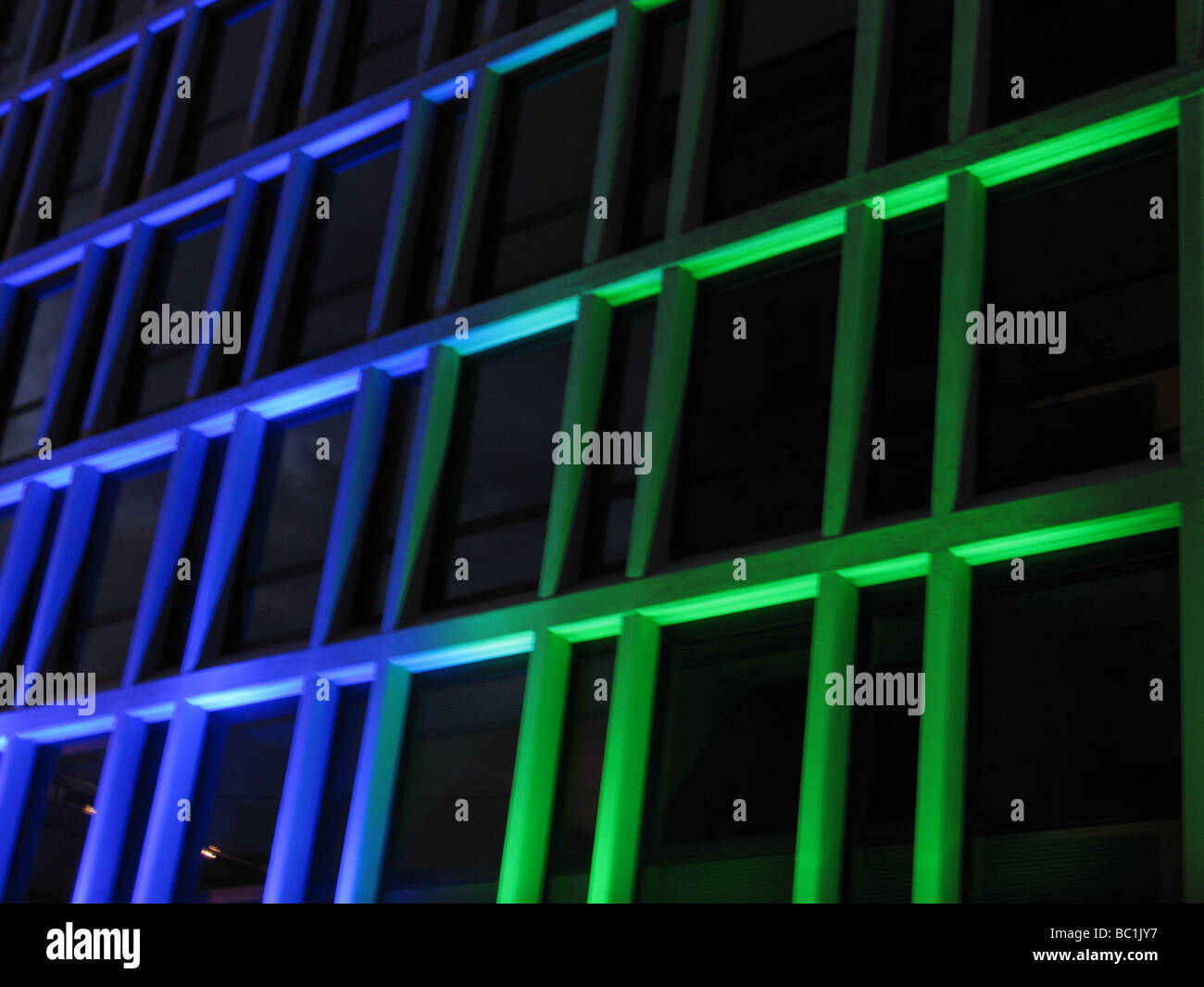 Office working bright colours hi-res stock photography and images - Alamy