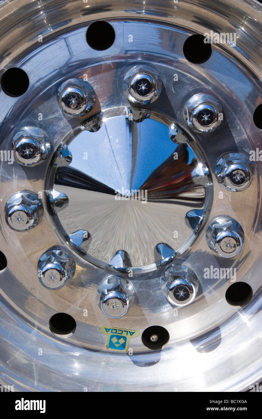 Reflection in hubcap of big American truck Stock Photo - Alamy