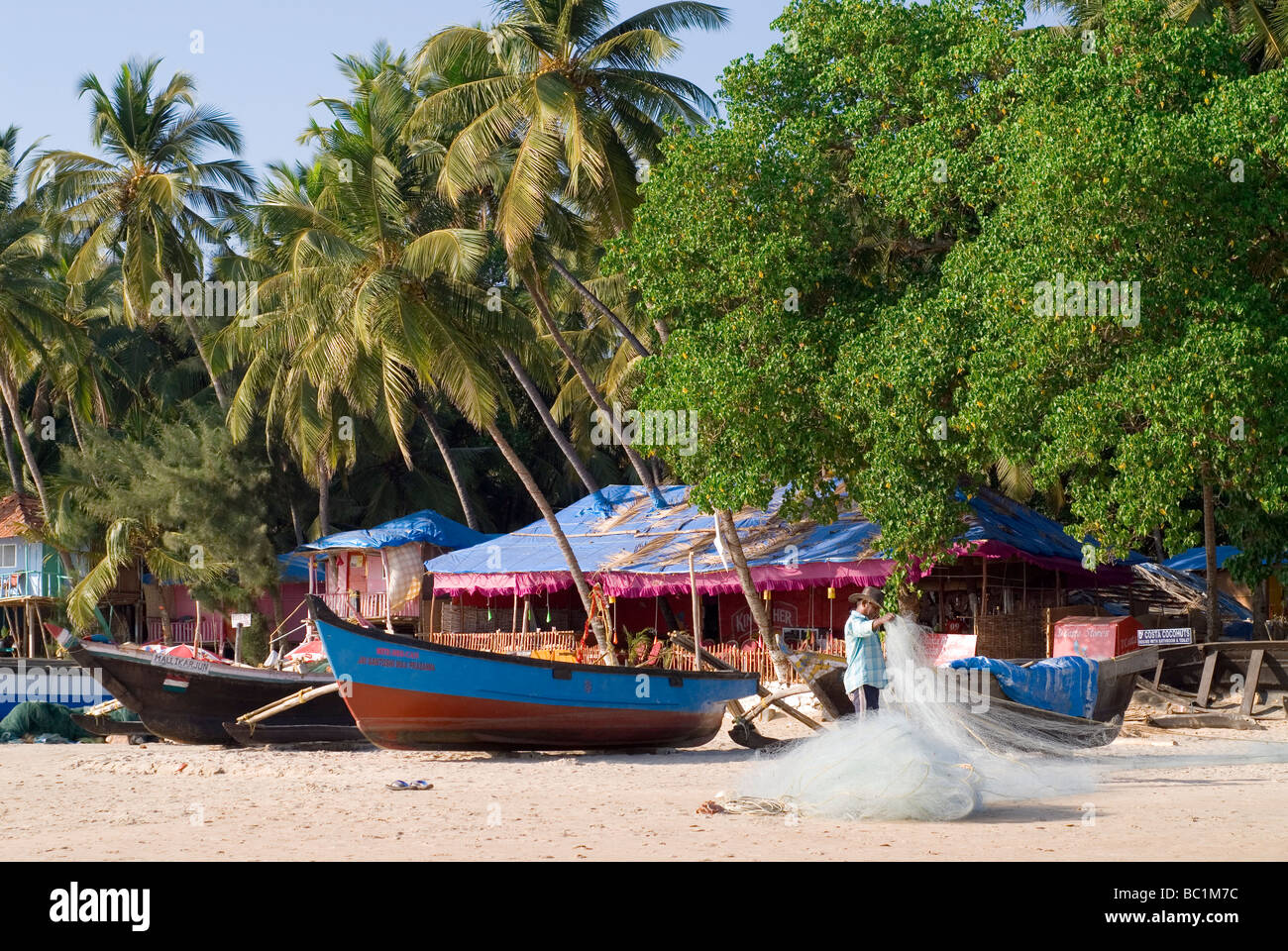 Beach shack goa hi-res stock photography and images - Alamy