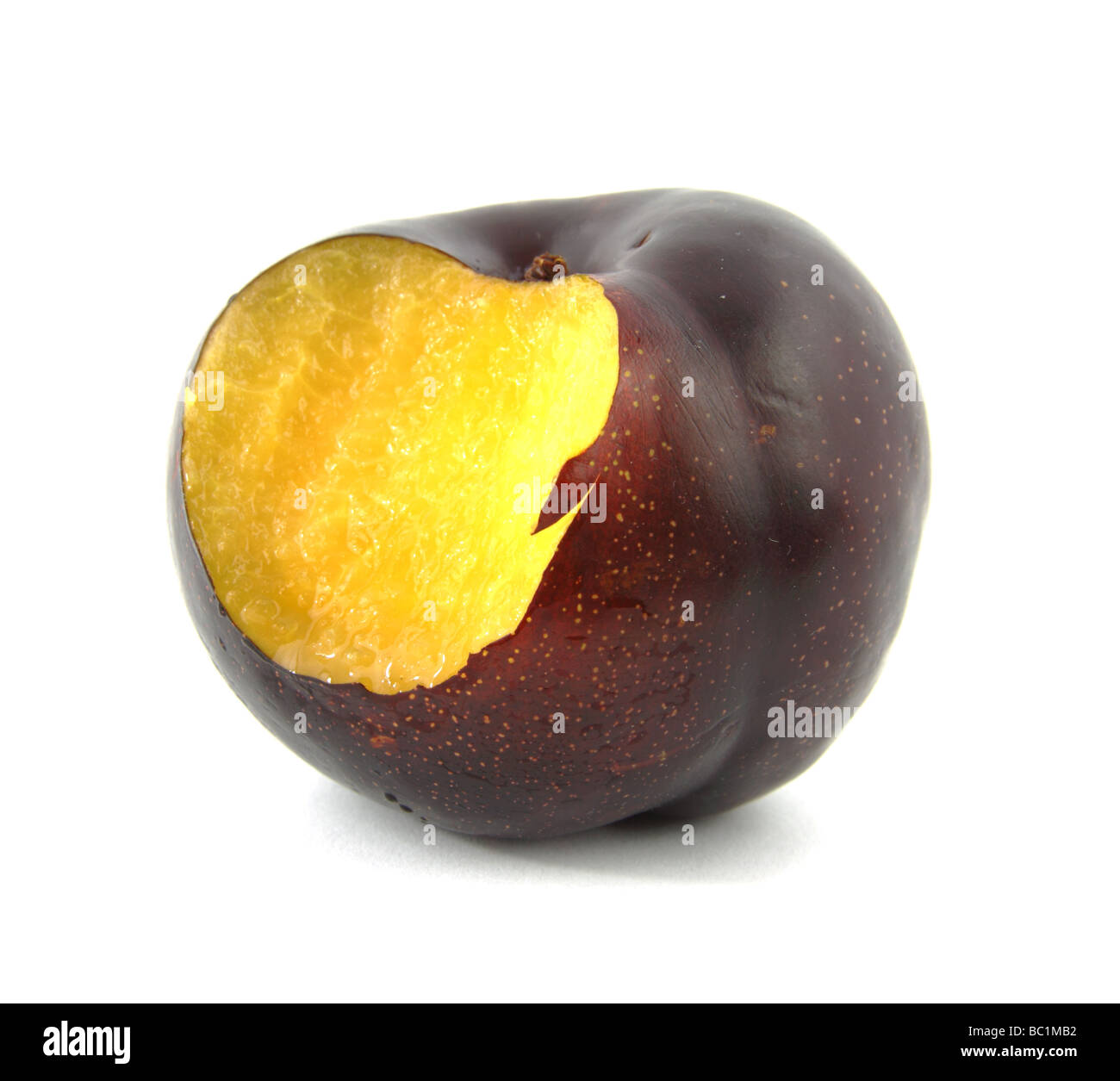Bitten fruit hi-res stock photography and images - Alamy