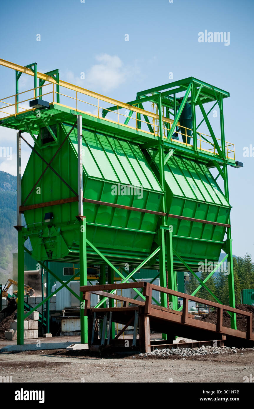 Green waste compost facility hi-res stock photography and images - Alamy