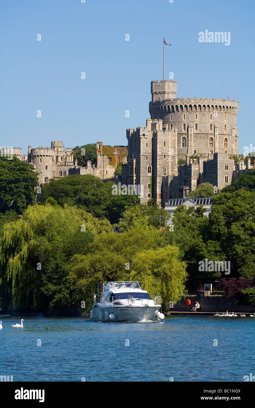 Windsor Castle and the river Thames in England Stock Photo - Alamy
