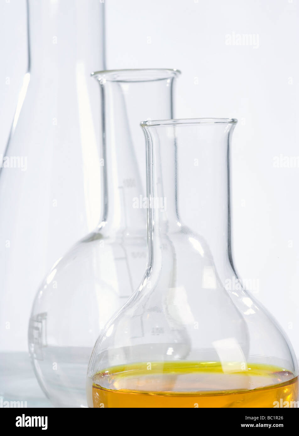 Glass laboratory equipment for science research Stock Photo - Alamy