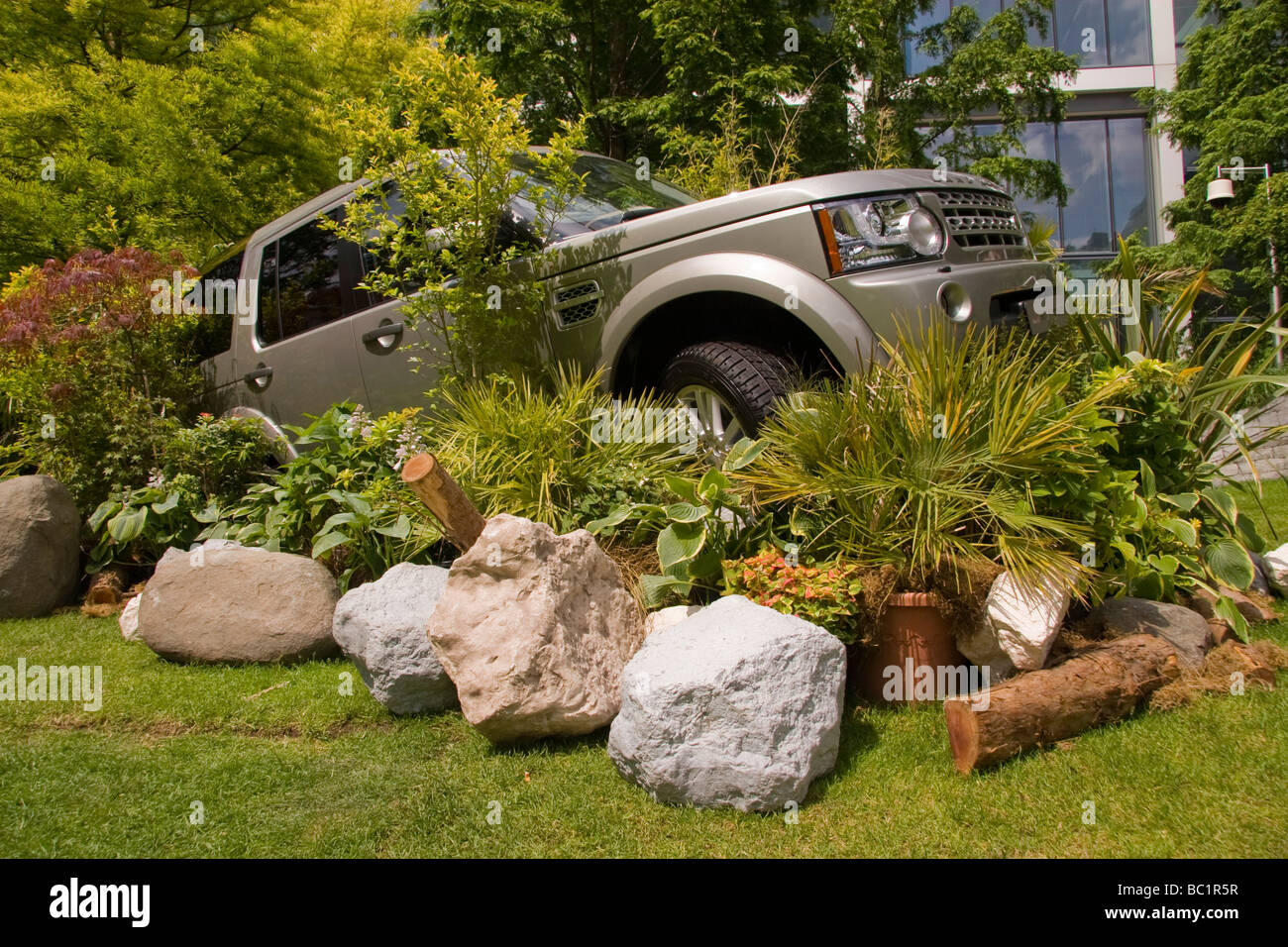 Land Rover Range Rover Stock Photo - Alamy