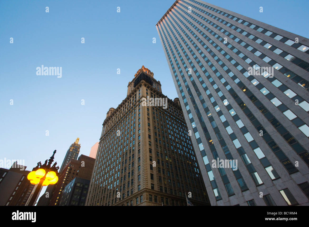 Skyscrapers, low angle view, Chicago, Illinois Stock Photo - Alamy