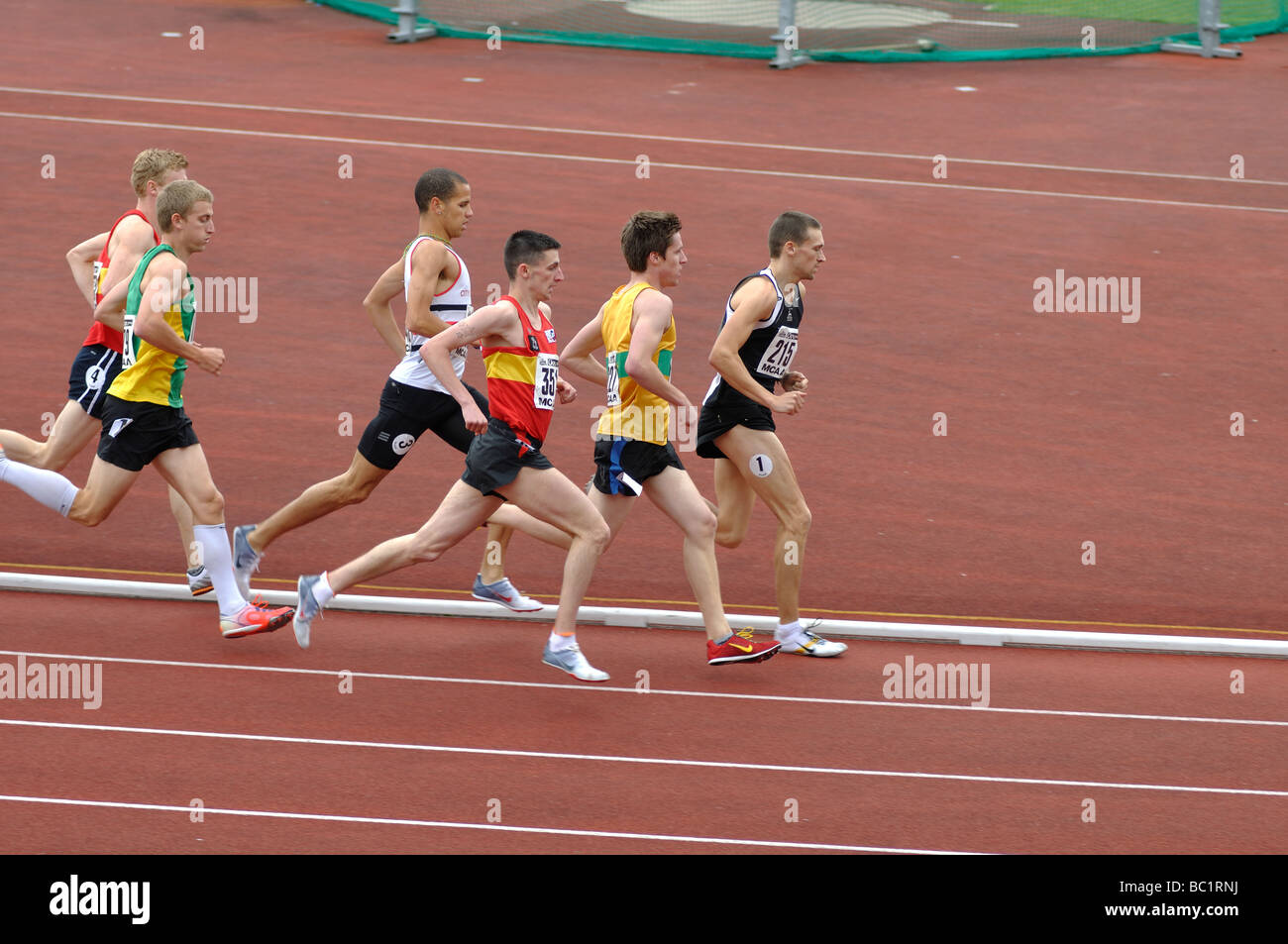 Runners in 1500 metres race Stock Photo - Alamy