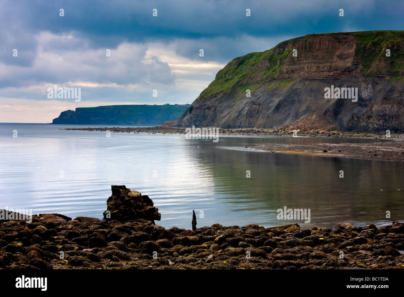 Kettleness Cliff High Resolution Stock Photography and Images - Alamy