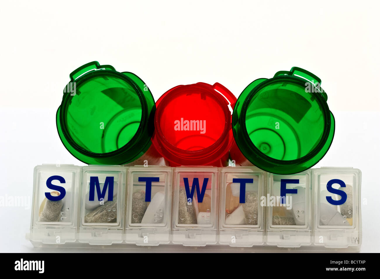 Empty prescription bottle hi-res stock photography and images - Alamy