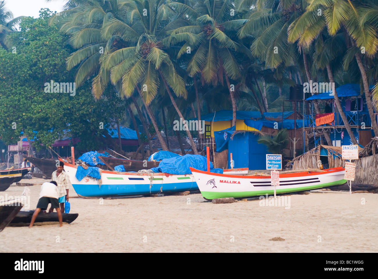 Fishing in Goa (Palolem beach Stock Photo - Alamy