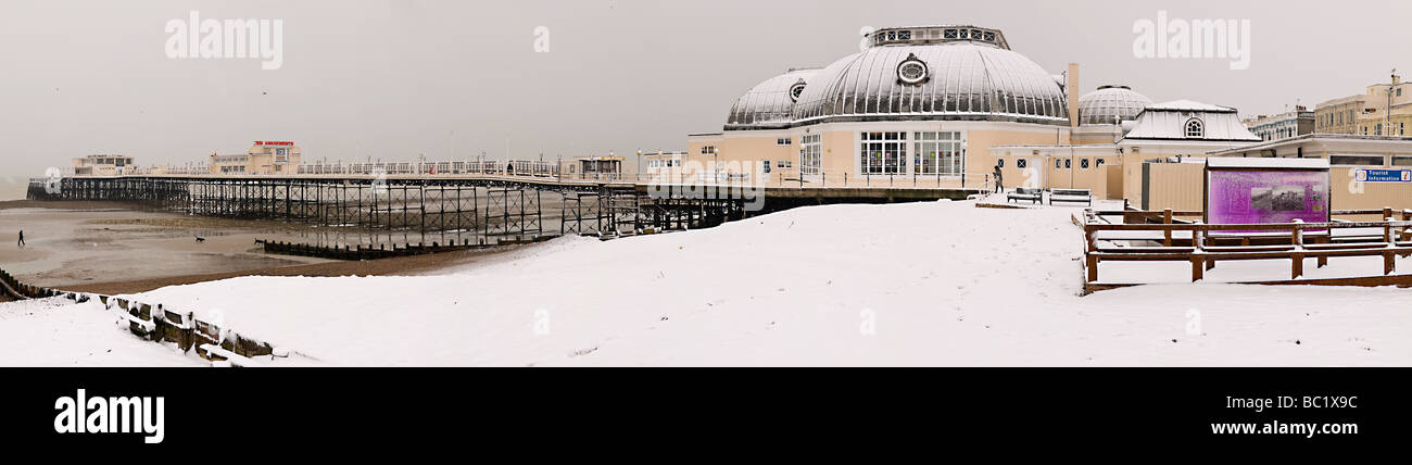 Panorama pier hi-res stock photography and images - Alamy
