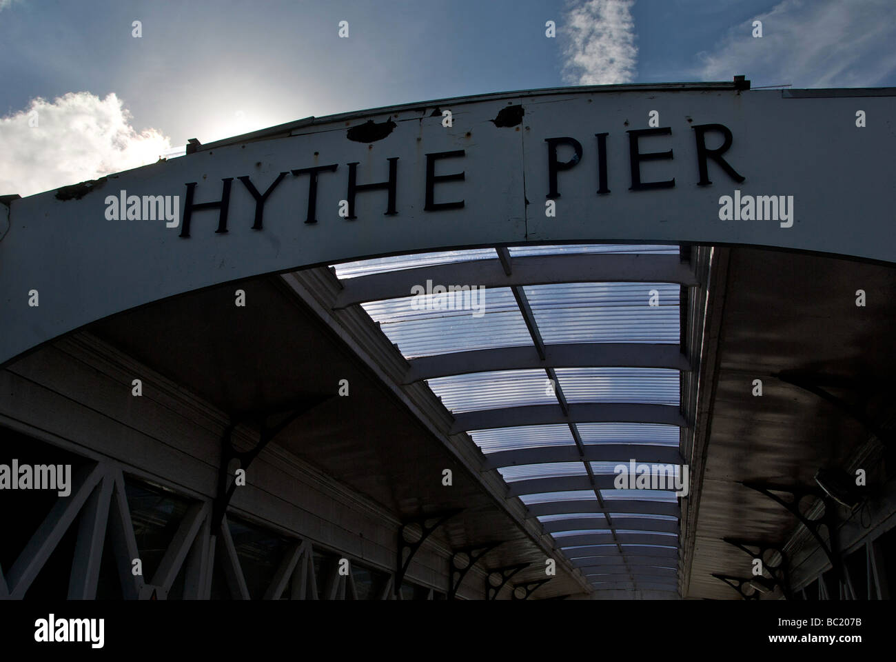 Hythe pier hampshire hi-res stock photography and images - Alamy